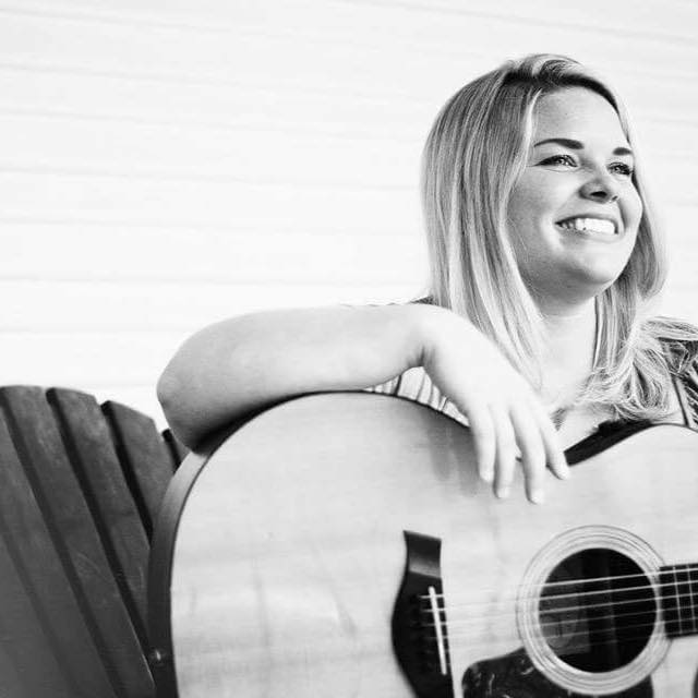 Interview Sleepy Rubies Emily Wallace Sings The Truth